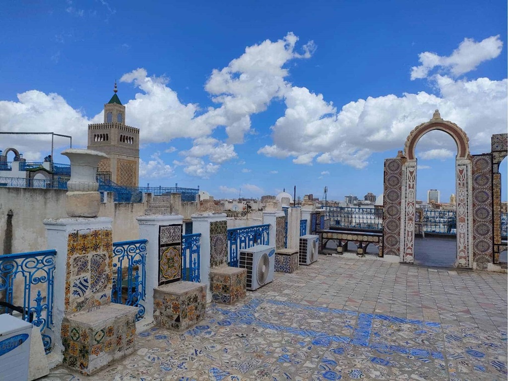 Kroçiere ne Malta dhe Tunuzi | Fibula Travel Agency